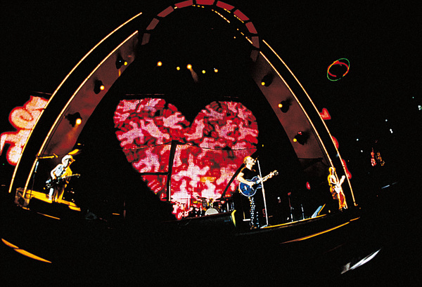 U2 > Tours > POPMART