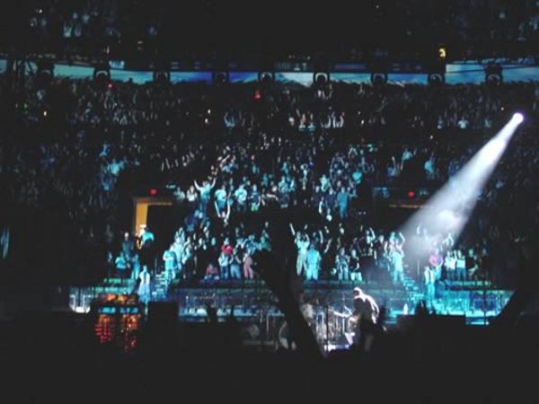 U2 > Tours > Elevation