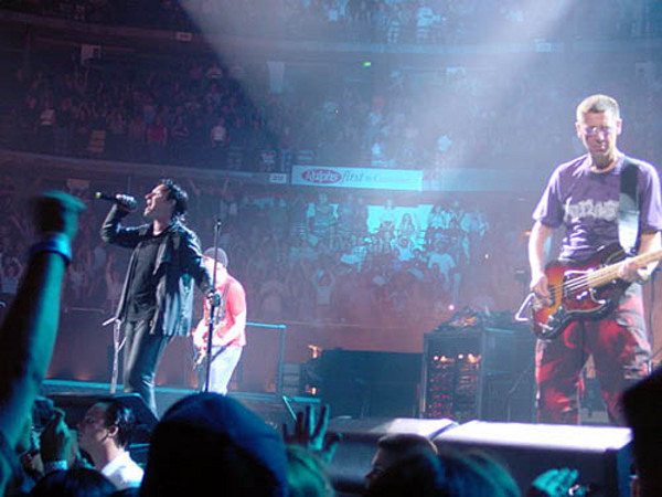U2 > Tours > Elevation