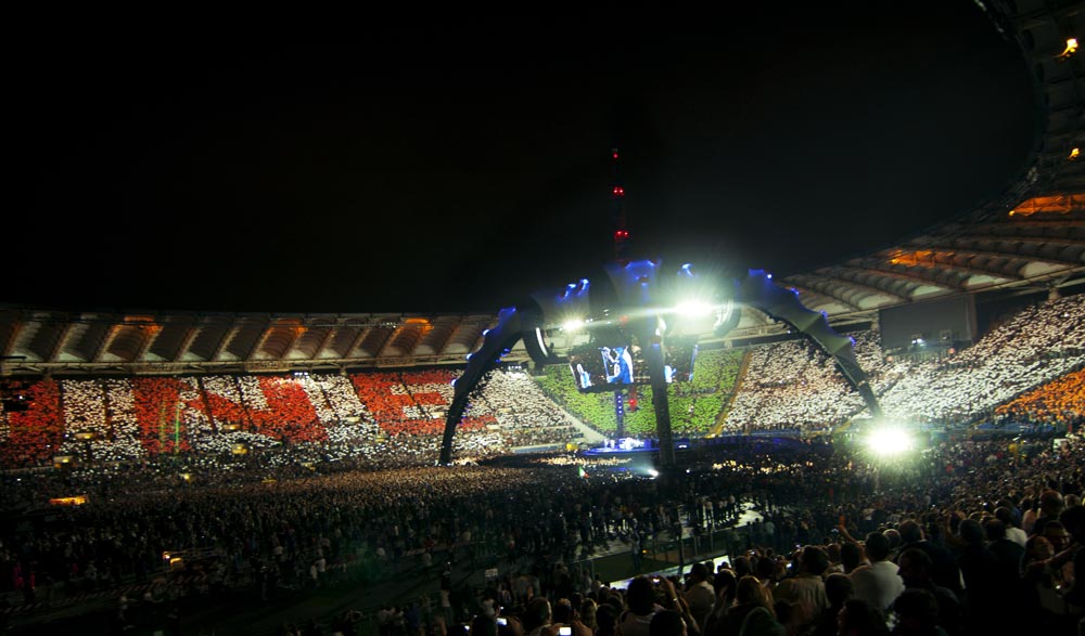U2 > Gallery > U2 360 Tour 2010