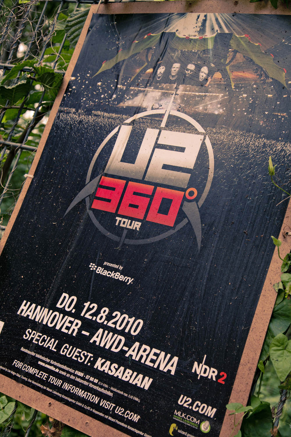 U2 > Tours > U2360 TOUR