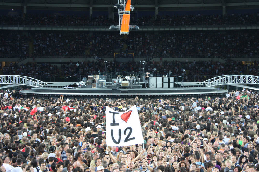 U2 > Tours > U2360 TOUR