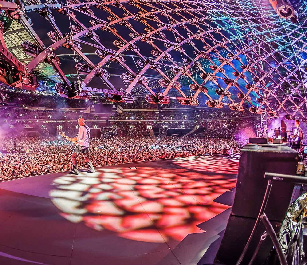 U2 > Gallery > From The Ground Up: U2.Com Music Edition