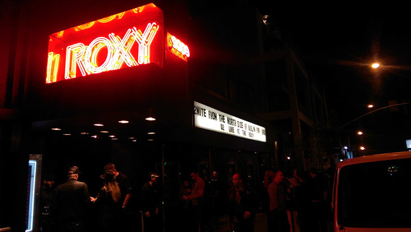 U2 > News > A Night At The Roxy
