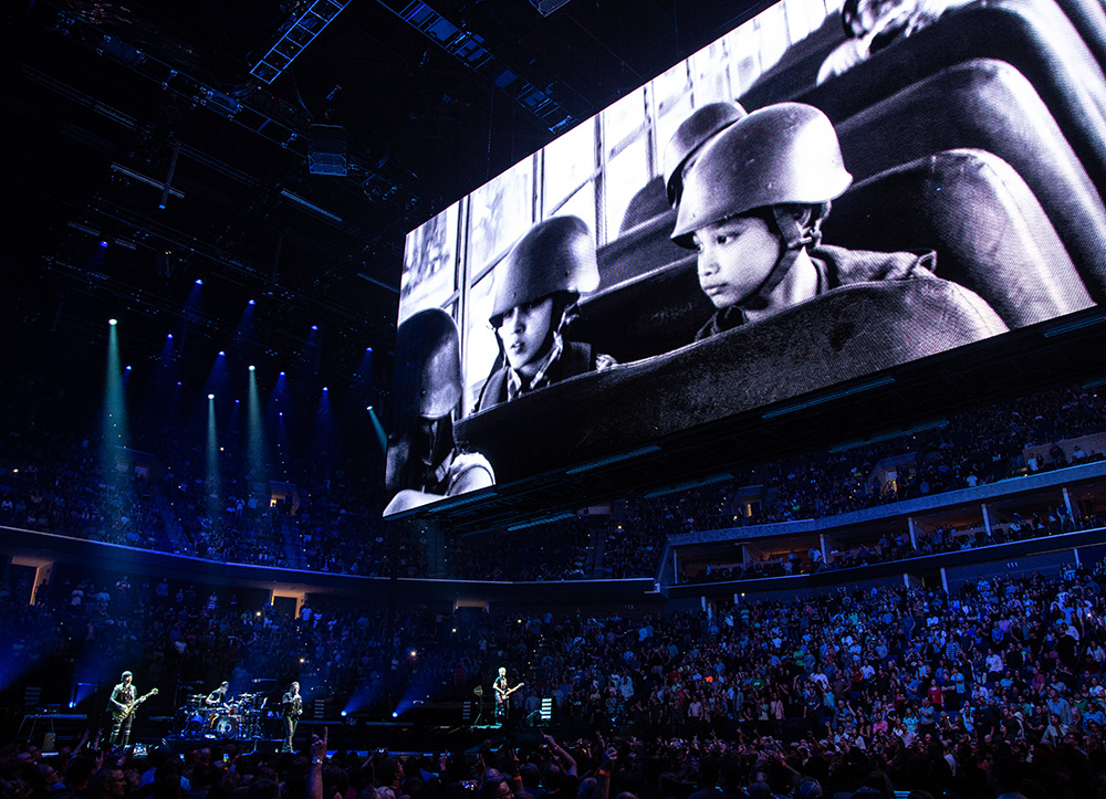 U2 > Tours > U2 eXPERIENCE + iNNOCENCE Tour 2018