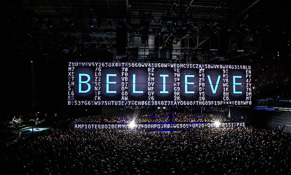 U2 > Tours > U2 eXPERIENCE + iNNOCENCE Tour 2018